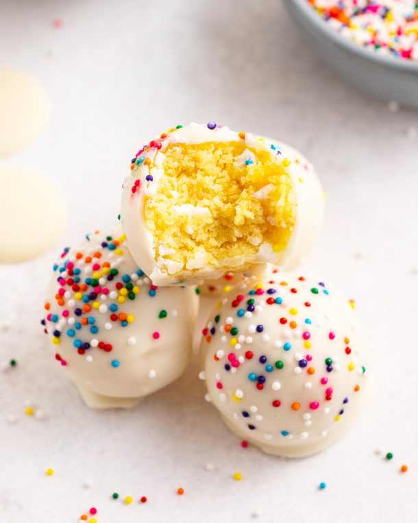 Cake Balls Recipe (Easy!) – Like Mother, Like Daughter