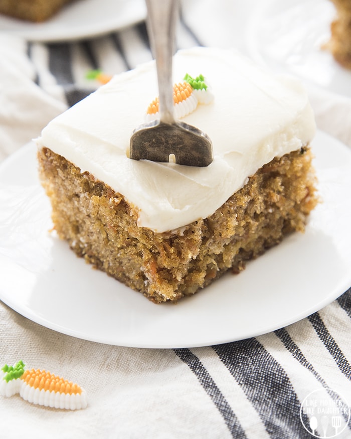 Easy Carrot Cake in A 9x13 Pan Like Mother Like Daughter Easy Carrot Cake in A 9x13 Pan Like Mother Like Daughter
